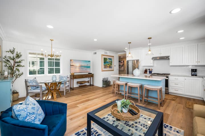 Perfect 1 Bedroom Home In Central Corona Del Mar - Newport Beach, CA