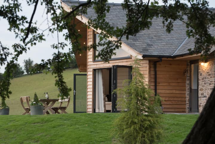 Beautiful Cottage In Idyllic Countryside Setting - Welshpool
