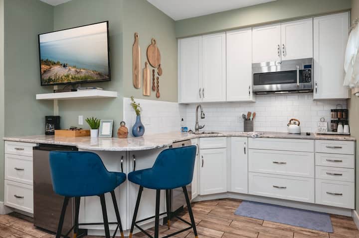 Newprimrose Studio:studio Downtown/beach/wineries. - Traverse City