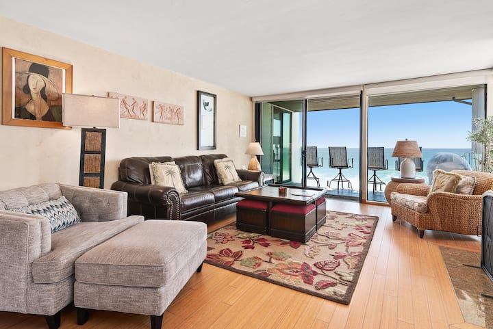 Sandy Toes Oceanfront Views + Pool, Beach - 聖馬可斯