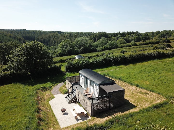 Charming Hut With Outdoor Bath & Decking, Sea View - Sidmouth