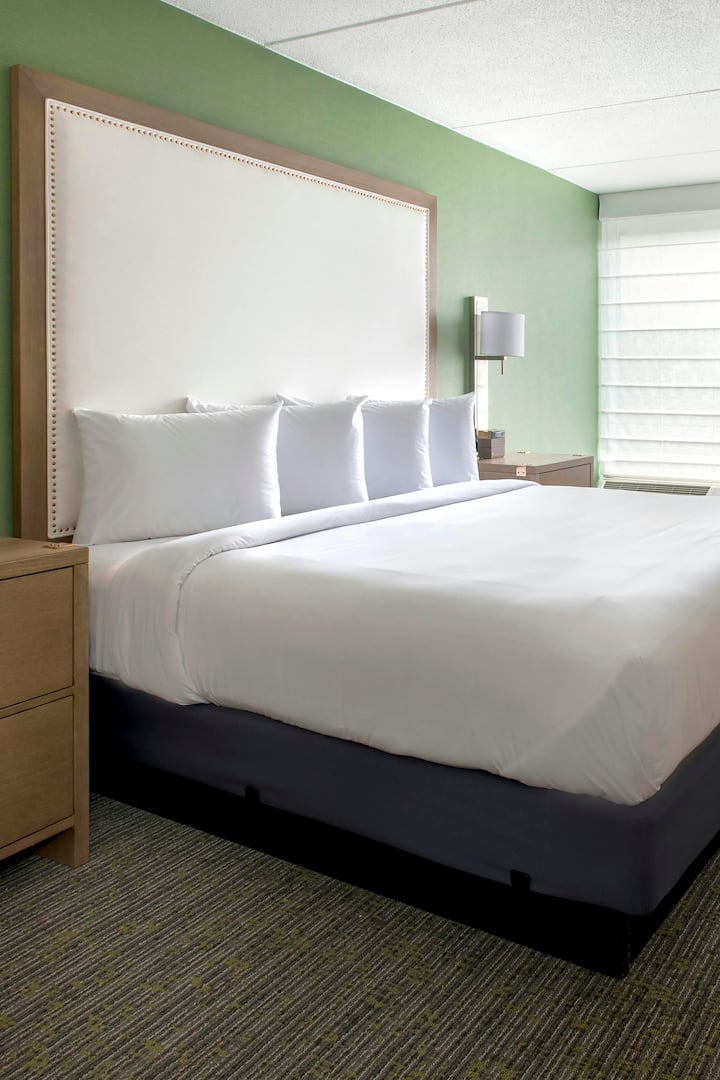 Unique Boutique Hotel One Mile From Music Row - Nashville, TN