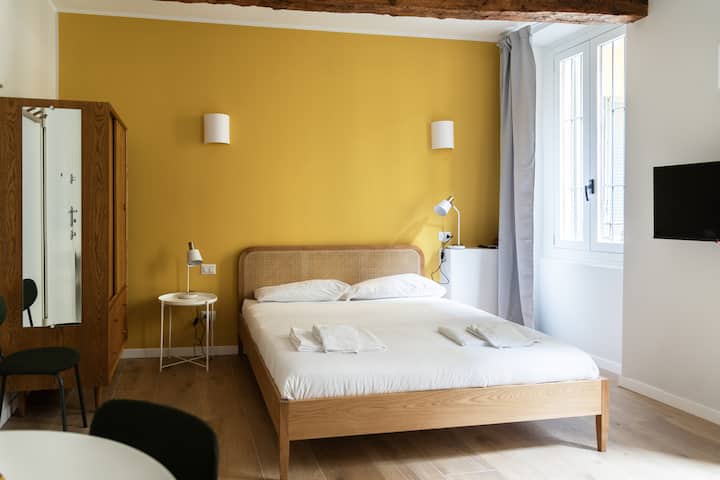 Youhosty - Ticinese Suite 2 - Milan