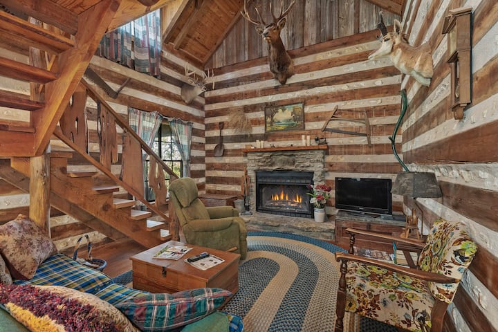 Das Eck Haus - Cozy Cabin Getaway - Fredericksburg, TX