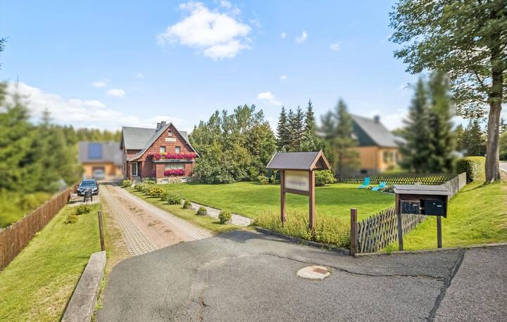 Ferienwohnung Neuhermsdorf - Neuhausen