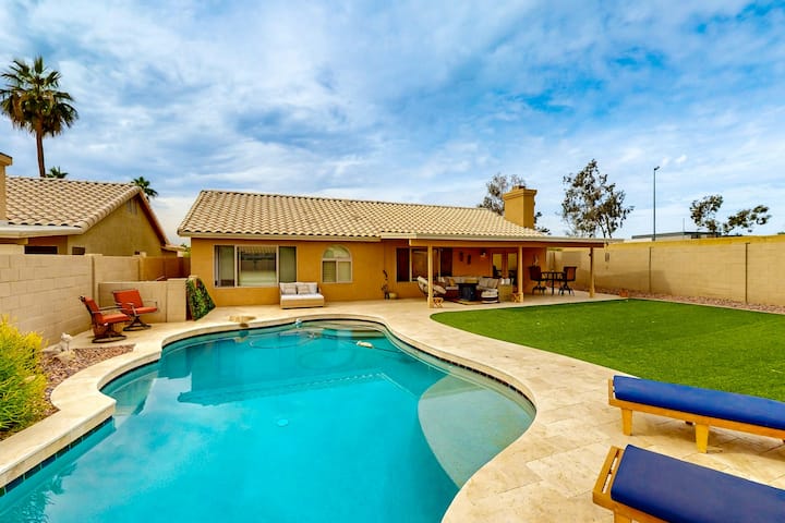 2br Dog-friendly With Private Pool, Yard, & Patio - Sun City, AZ