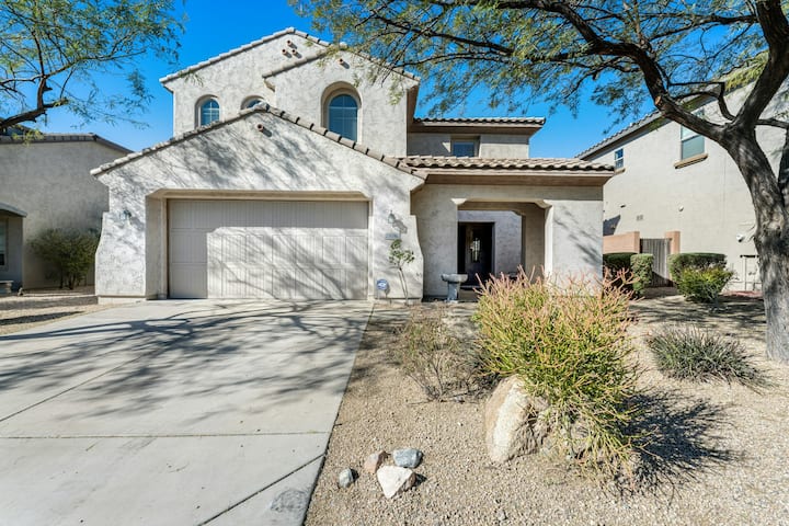 Well-located 5br Mountainview | Private Pool - Peoria, AZ