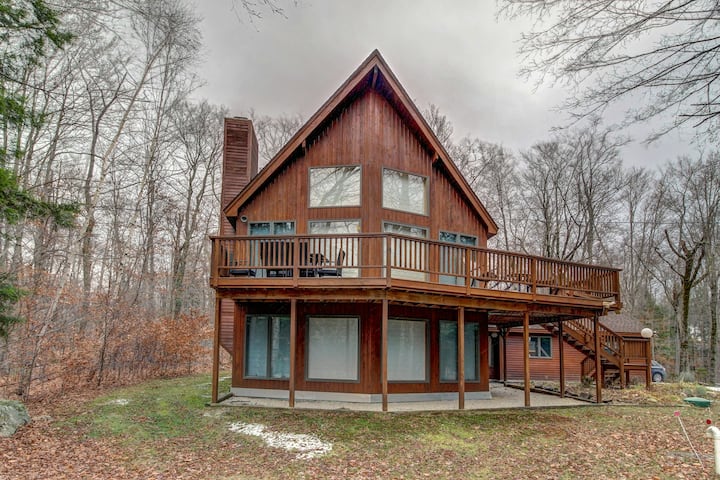 Open 4br Mountainview | Fireplace | Deck - Ludlow, VT