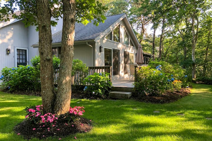 Charming 3br | Deck | W/d - Oak Bluffs, MA