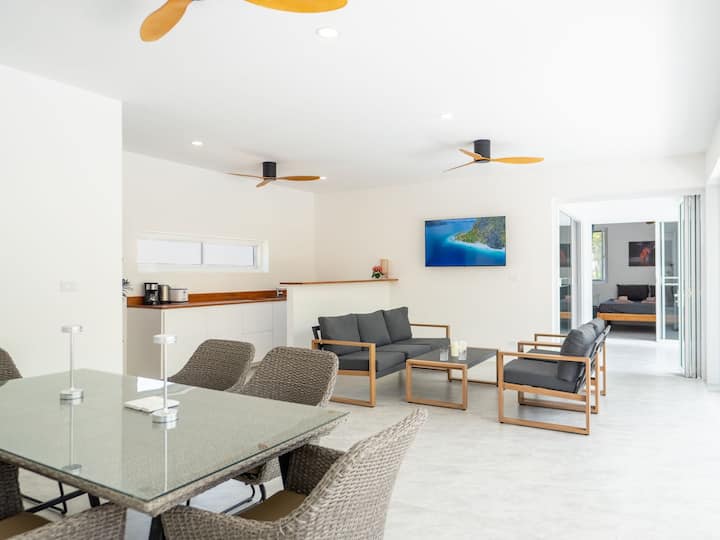 Villa Baansavi 3br Pool & Walk To Beach - Ko Pha Ngan
