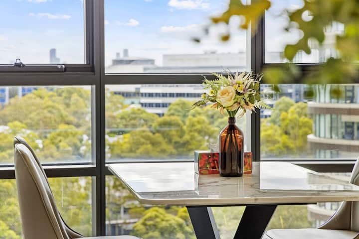 Charming & Peaceful - 3br In Olympic Park - Parramatta