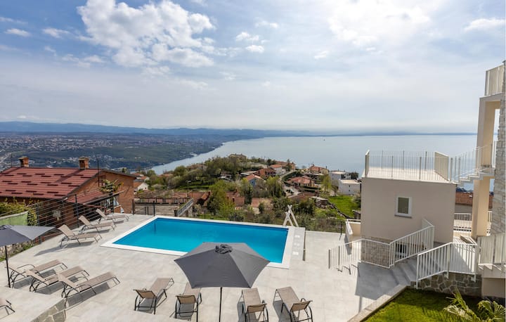 Nice Apartment In Bregi With Sauna - Opatija