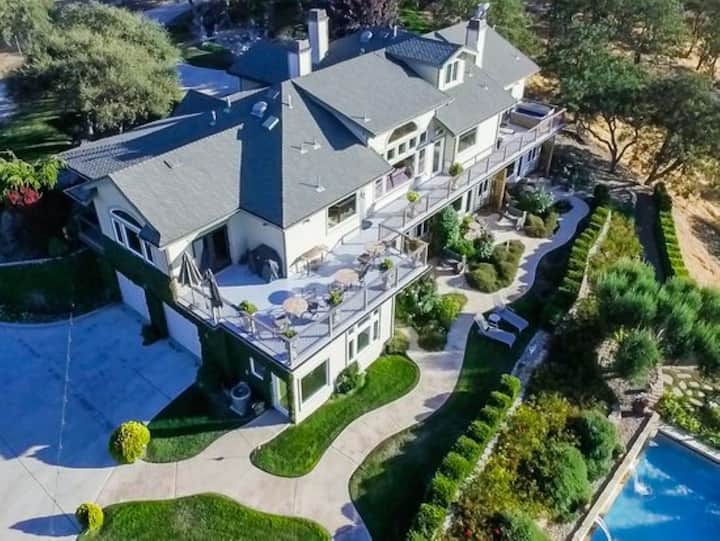 Luxury Wine Country Estate - Paso Robles, CA