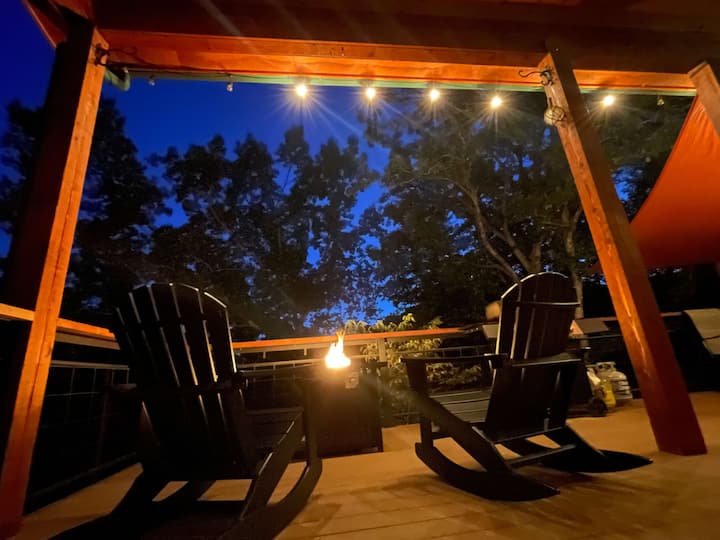 3 Bedroom, Private Hiking Trails 10 Mins To Eureka - Eureka Springs, AR