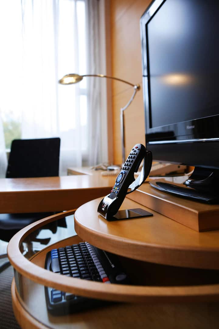 Homely King Room In South Kensington - Fulham