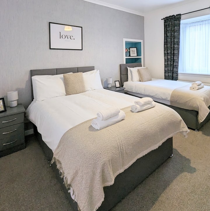 Family Room On A Charming Guest House @ Erradale - Campbeltown