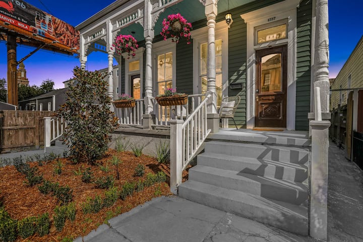 Historic Home| Vibes |Close To Fq| Backyard - New Orleans, LA