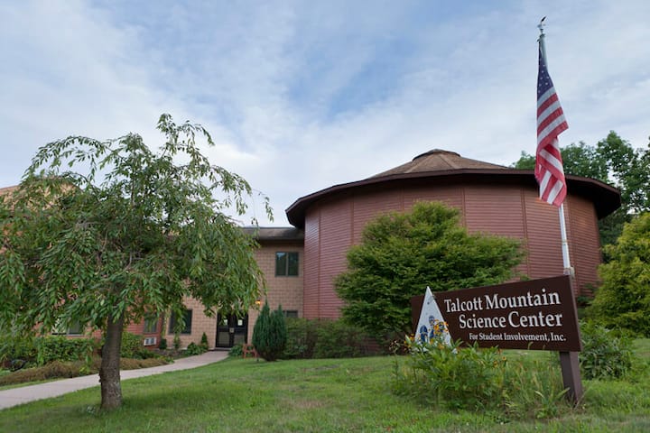 Pleasant Stay! 4 Comfy Units, Free Breakfast! - Connecticut