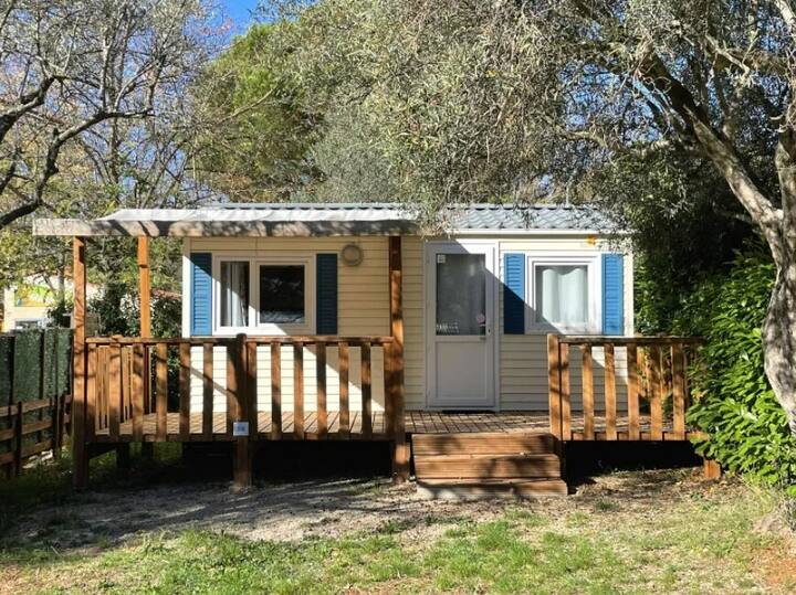 Mobil-home Standard 3 Pièces 4 Personnes + Tv - Aups