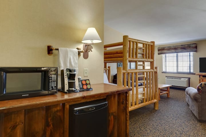 Expanded King & Bunk Bed, Stoney Creek | 2 Units - Columbia, MO