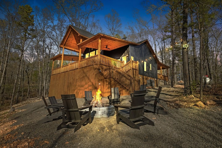 Luxury Ozark Cabin, Hottub, Firepit, 5 Mn To River - Jasper, AR