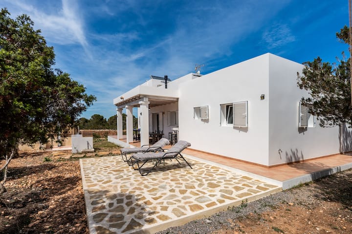 Casa Es Vedrà - フォルメンテラ島