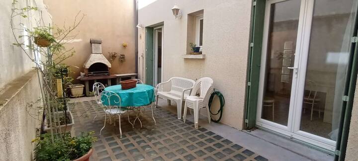 House With Garage In The Center Of The Village - Sérignan