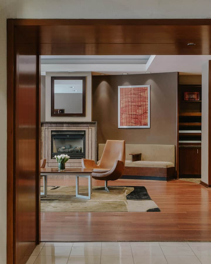 All About Functionality, With Sectional & Desk - Chicago, IL