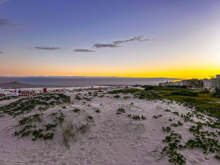 Incrível Apto A 800m Da Praia Do Forte - Cabo Frio - Cabo Frio