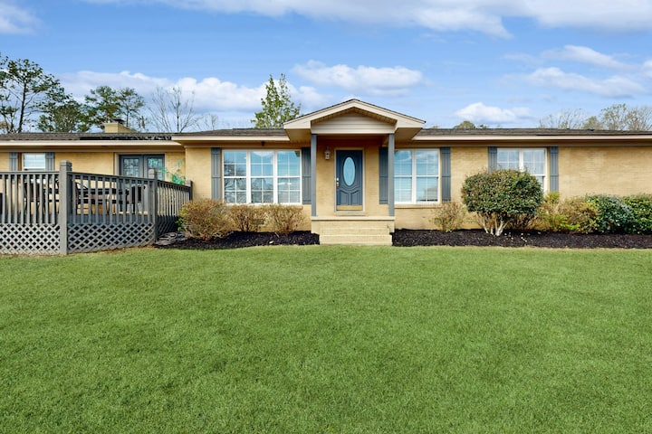 4br Waterfront Home With Dock, Boat Slip, Firepit - Tuscaloosa, AL