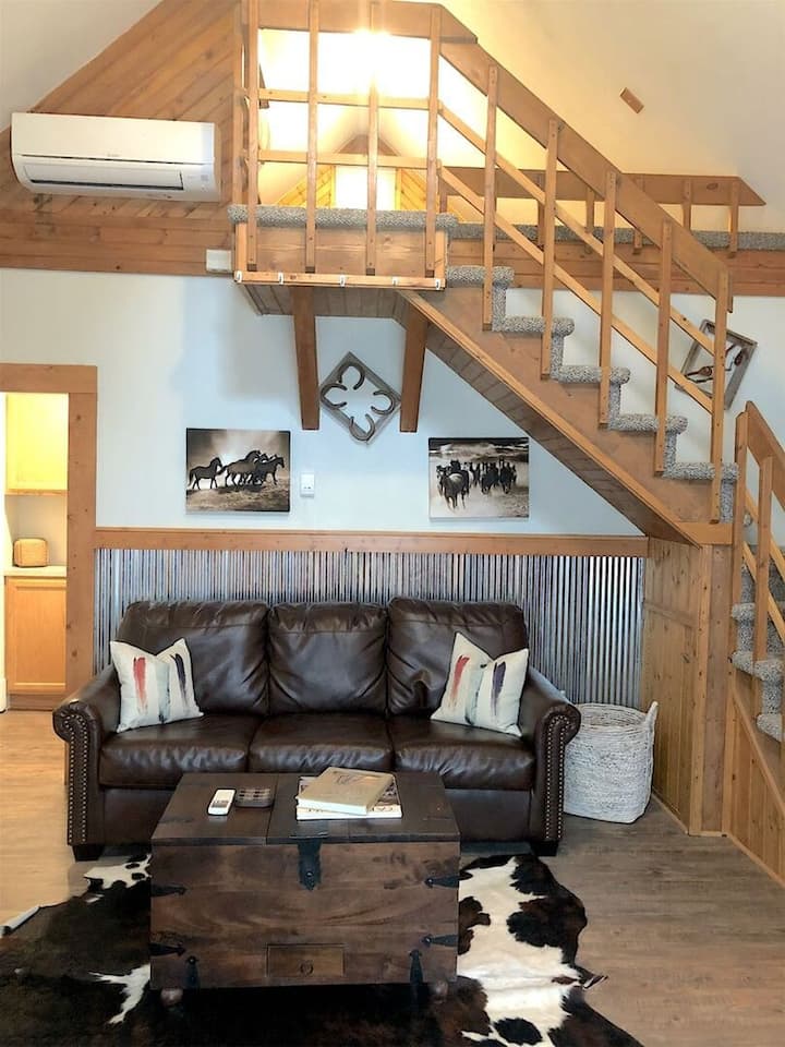 Happy Trails-pet Friendly, Walk To Downtown Cody - Cody, WY