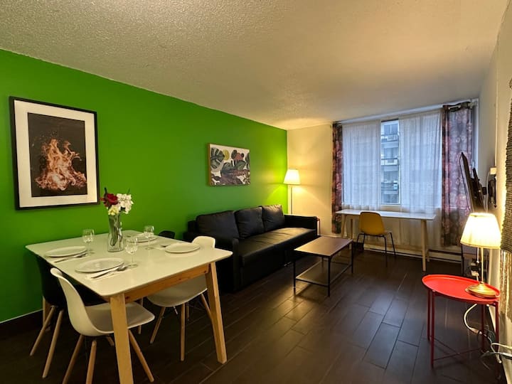Amazing Sunny Spacious Apartment In Downtown Metro - 蒙特婁