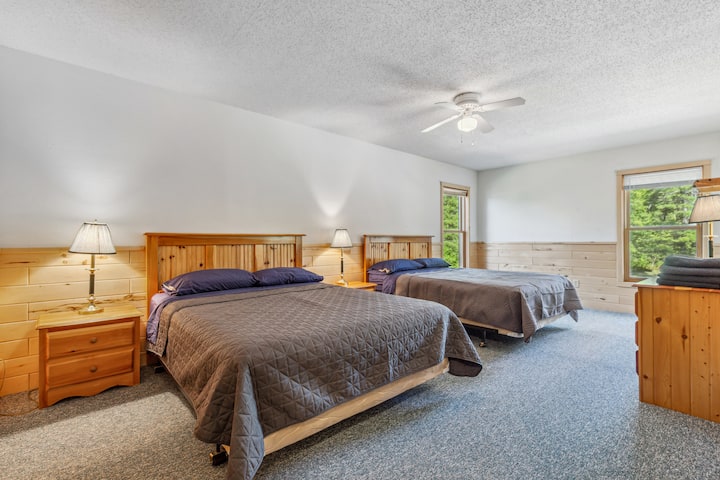 Lakeside Condo #18 4br 4ba Timberlane Resort - Park Rapids, MN