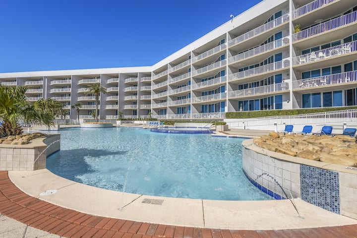 The Moorings 103 - Adventure Island, Orange Beach