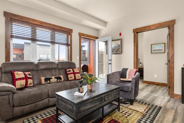Mountain Condo In The Heart Of Columbia Falls! Pri - Columbia Falls, MT