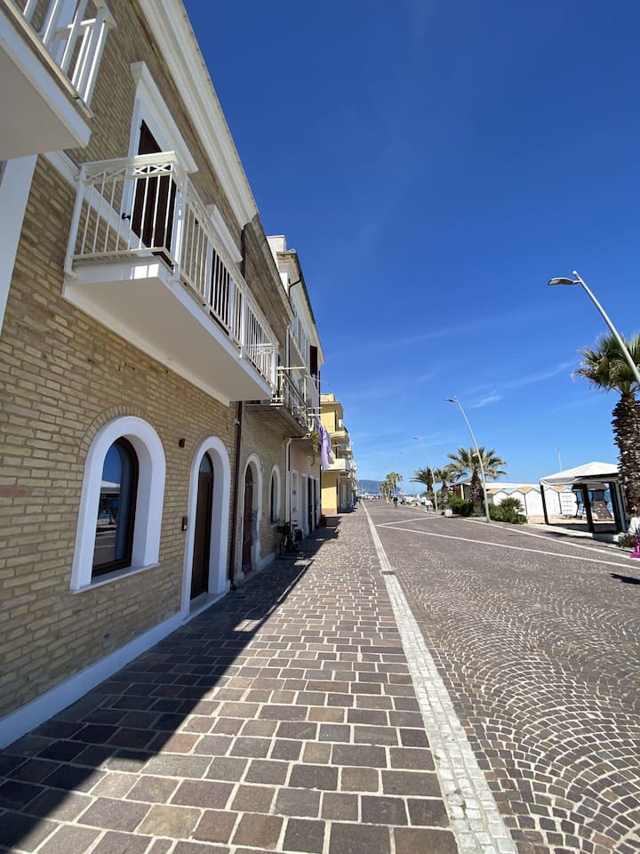 92 - Bilo Timone P1 Lungomare - Porto Recanati