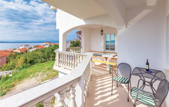 Cozy Apartment In Crikvenica - Crikvenica