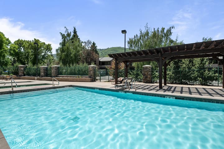 Park Ave Condo, Swimming Pool, 5 Mins To Main - Park City, UT