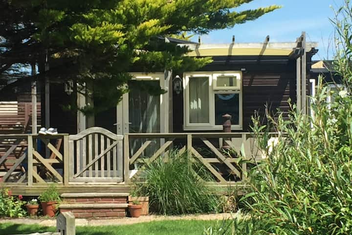 21c Medmerry Park 1 Bedroom Chalet - Bracklesham Bay