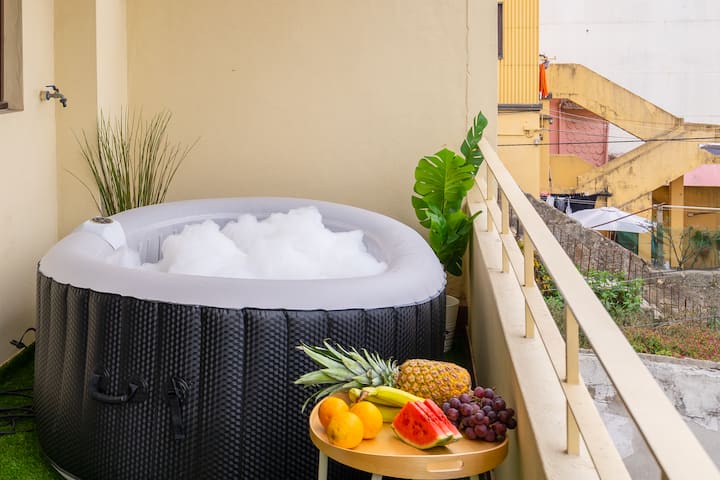 Two Trendy Bright Flats | Jacuzzi By Hostwise - Porto