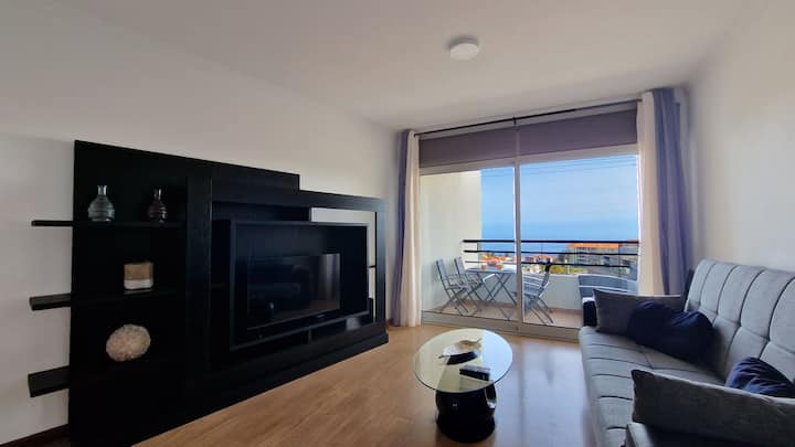 Azenha Apartment By Lovelystay - Caniço