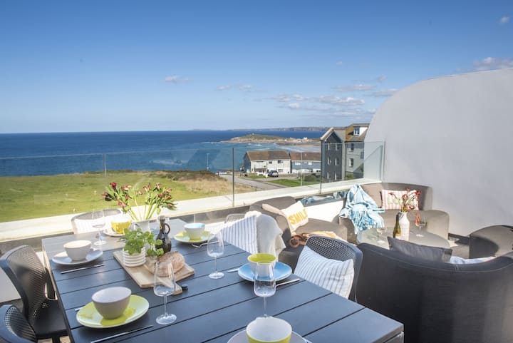 66 Pentire, Newquay - Fistral Beach