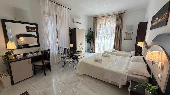 La Maison Rose - Gaetano Capone - Maiori