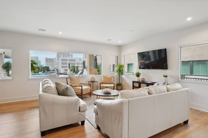 Elegant 5bd Unit, Walk To French Quarter + Pool - 뉴올리언스