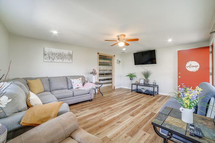 South Bend Home W/ Gas Grill Near Universities! - Mishawaka