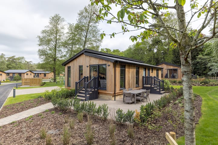 Blenheim Palace Lodge Retreat 3 Bed (No32) - Chipping Norton