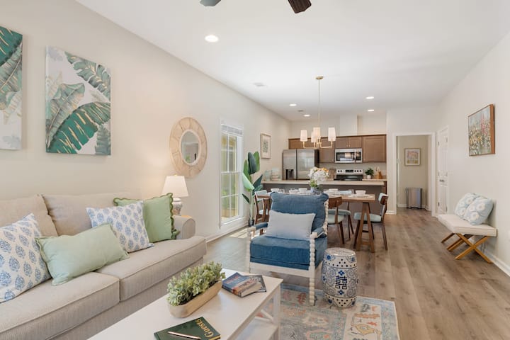 Columbus Riverwalk 3br W/ Fire Pit + Parking - Columbus, GA