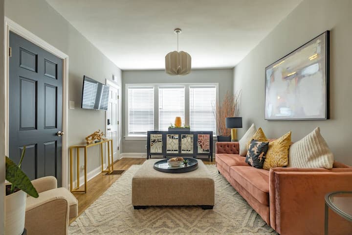 Luxury Apartment Near Downtown Chicago - Edgewater Beach - Chicago