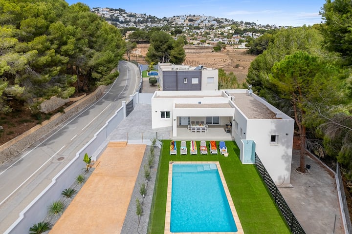 Villa Aiko - Plusholidays - Moraira
