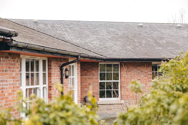 Netley Hall - Rosemary - Church Stretton